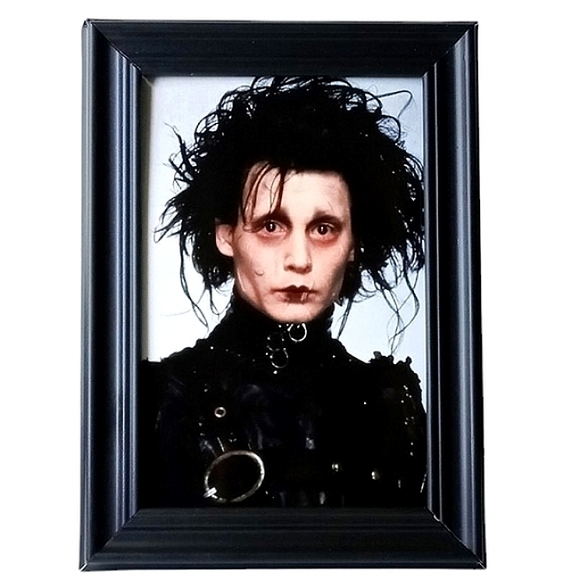 Hot Topic | Accents | Edward Scissorhands Gothic Movie Goth Home Tim ...